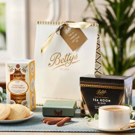 Tea & Nibbles Gift Bag | Christmas Gifts | Bettys