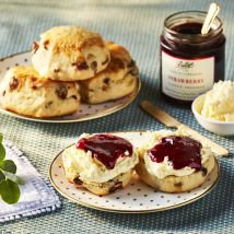 Tea & Scones Gift Selection