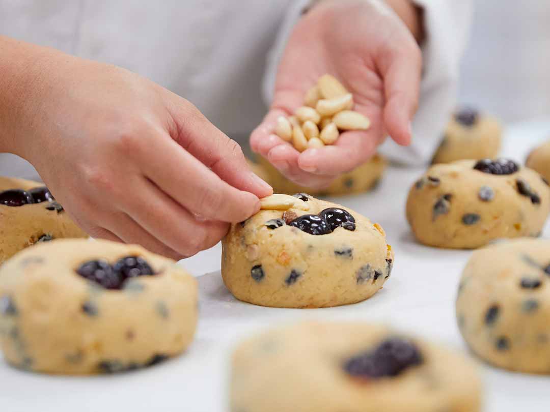 Yorkshire Fat Rascal Scones (Box of 4) | Bettys